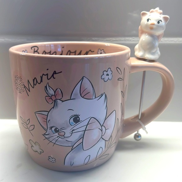 Disney | Kitchen | Nwt Htf Disney The Aristocats Marie Cat Ceramic ...